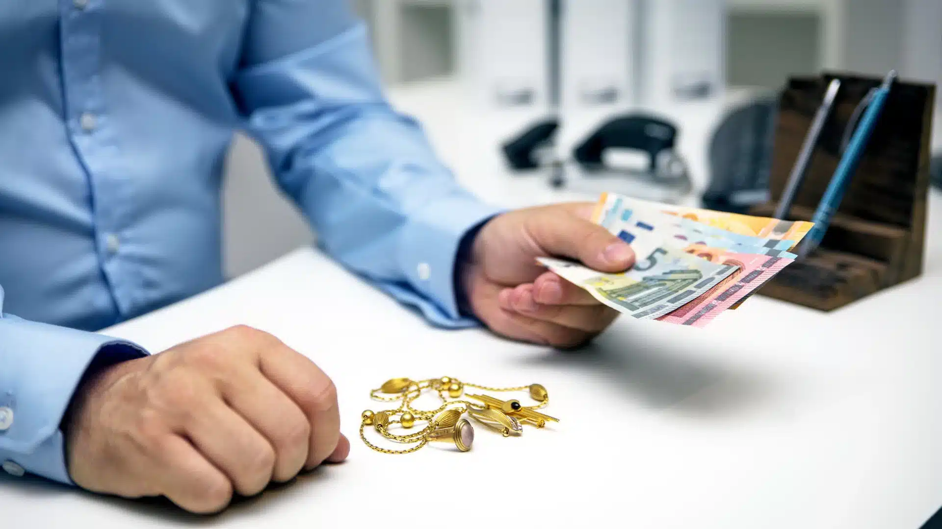 Custom Corporate Jewelry